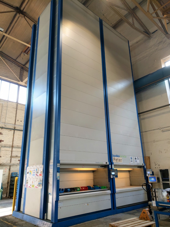 Kardex Shuttle XP500 Hoogte aan te passen aan beschikbare hoogte VLM ...