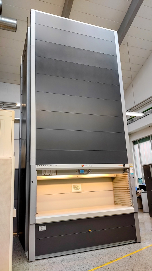 Kardex Shuttle XP500 - verkocht Hoogte : 6250 mm VLM Vertical Lift ...